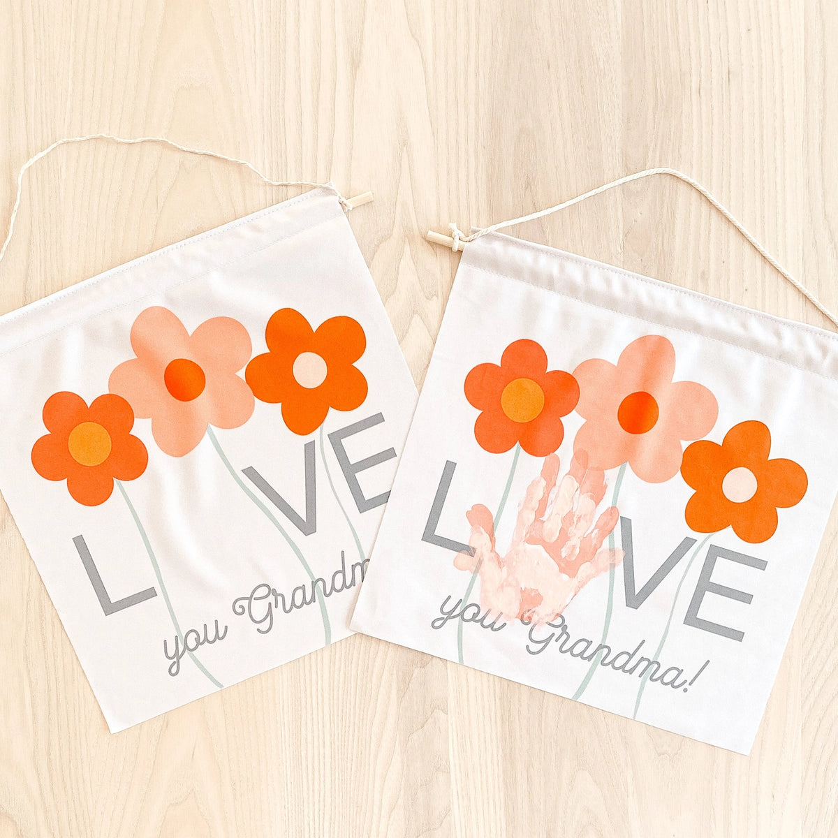Dash+Roo Mother's Day Handprint Banner | Max Mamas